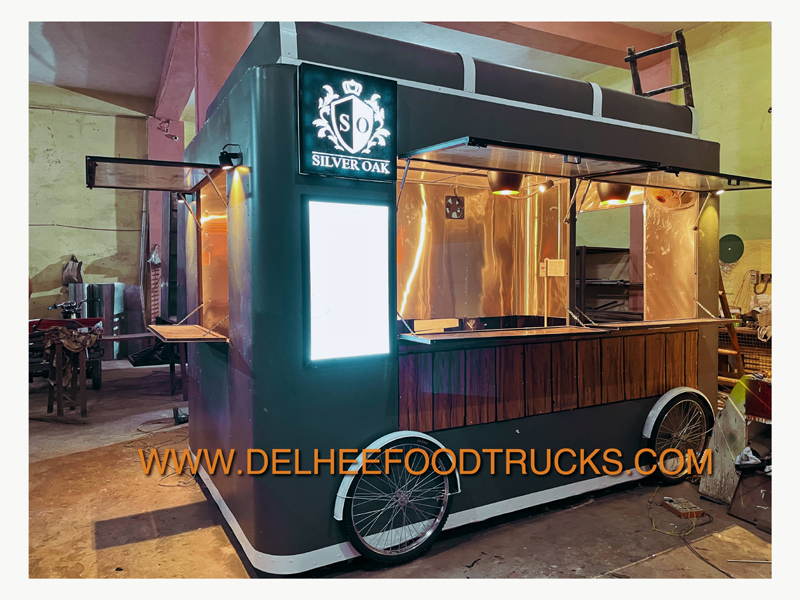 DEL-HEE Custom Food Trucks